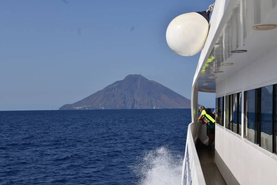 Milazzo to Stromboli Ferry – With 2023 Timetable and Prices